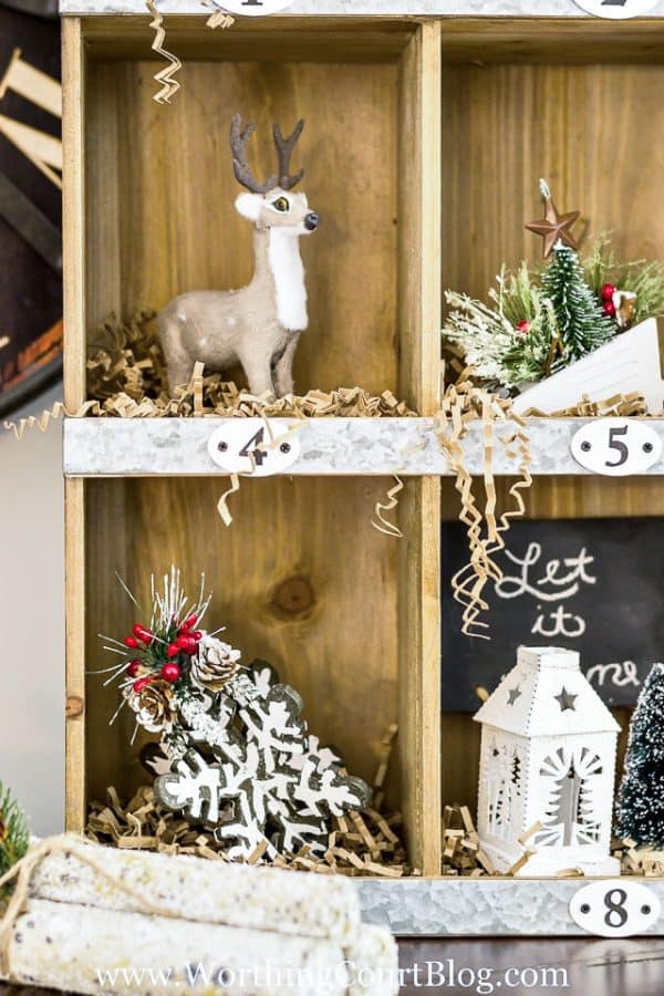 Rustic Farmhouse Style Christmas Cubbie Organizer - Worthing Court ...