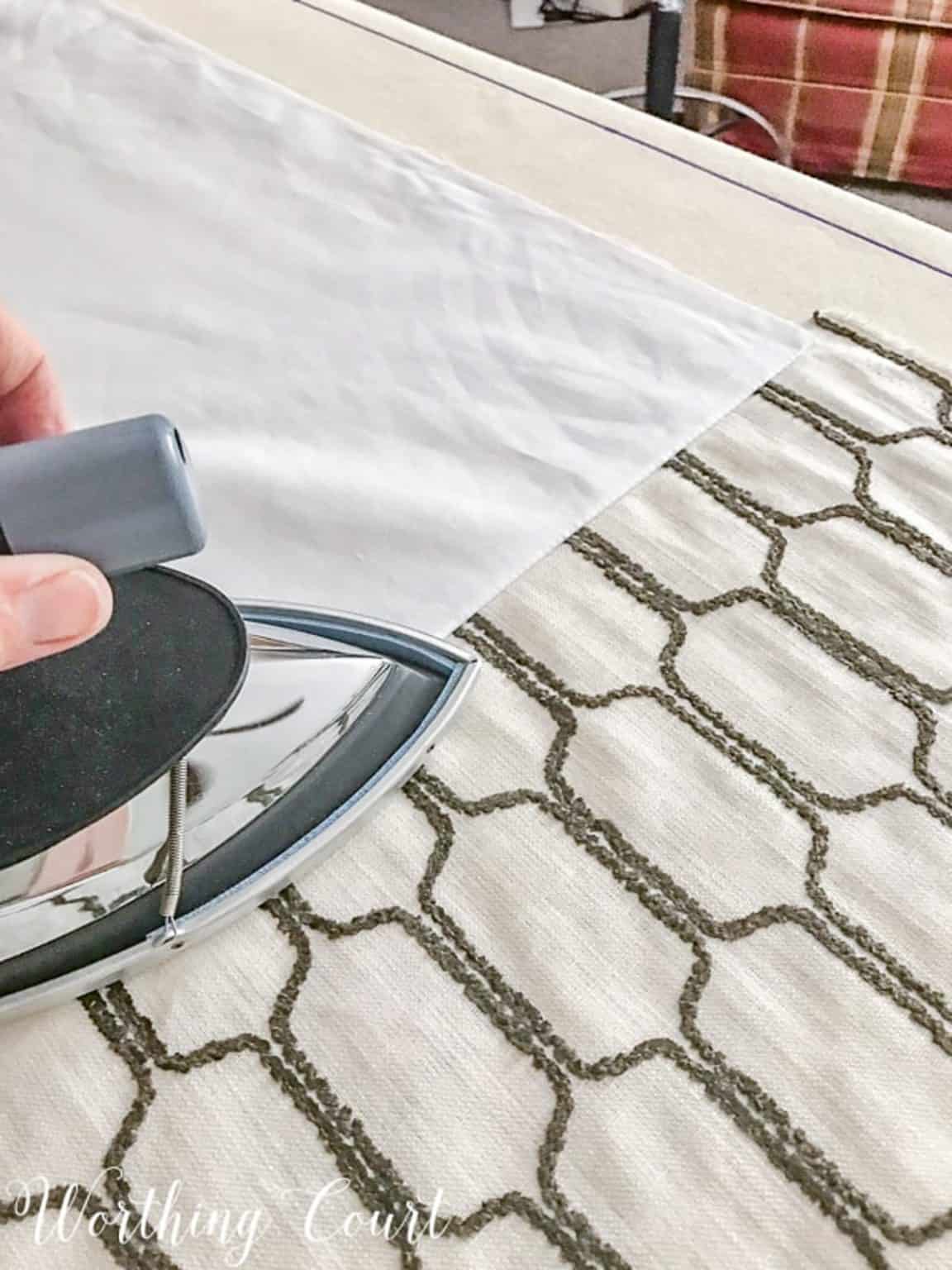 How To Make Simple Curtain Panels With Lining