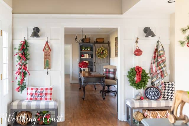 My Warm And Welcoming Christmas Foyer - Worthing Court | DIY Home Decor ...