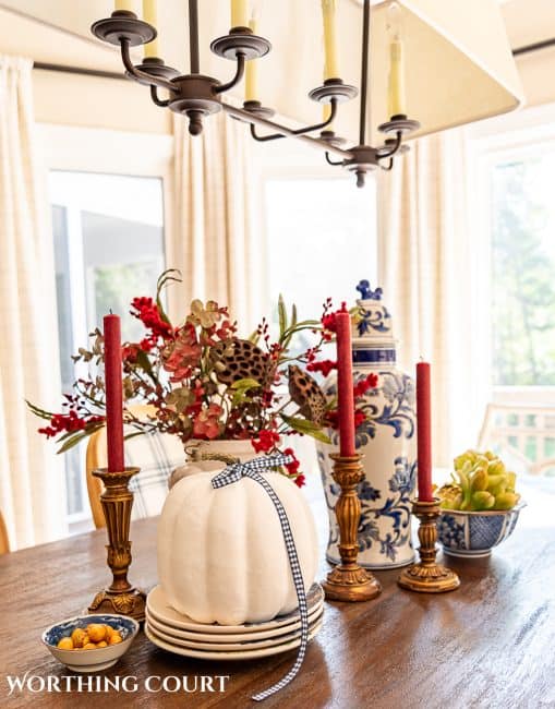 Fall Kitchen And Breakfast Room Decor - Cottage Style