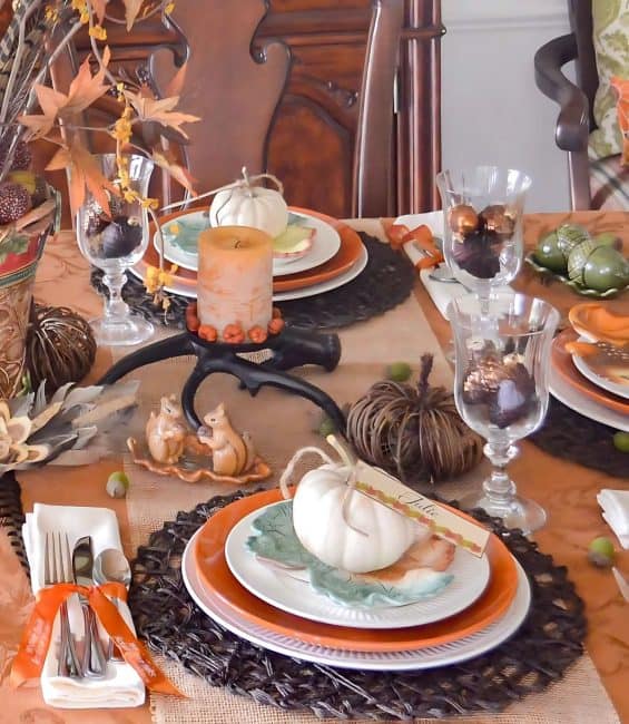 How To Be The Thanksgiving Guest Everyone Wants Back Next Year